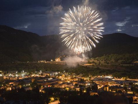 Here Is a List Off All The Best Firework Displays In Colorado | Lawn Pros