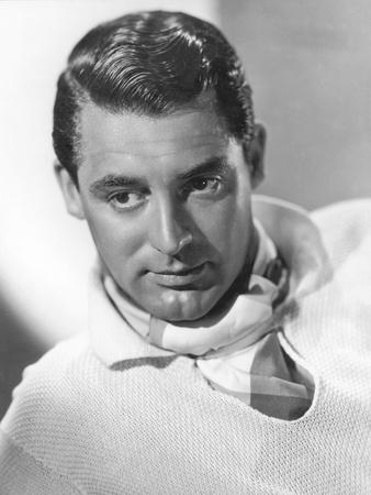 '1935: British born actor Cary Grant (1904 - 1986), born Archibald ...