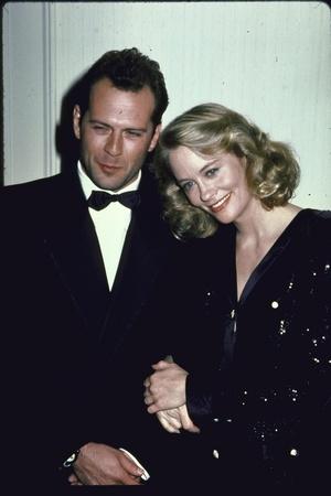 'Actors Bruce Willis and Cybill Shepherd' Photographic Print - Ann ...