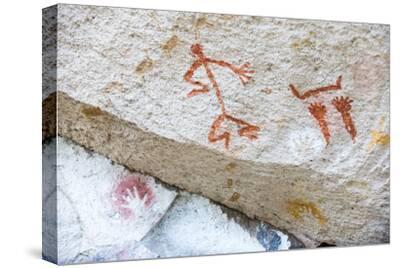 'Cave painting at Cueva de las Mano (Cave of Hands), UNESCO World ...