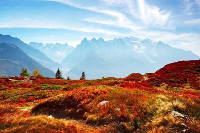 Amazing view on Monte Bianco mountains range with with Monblan on ...