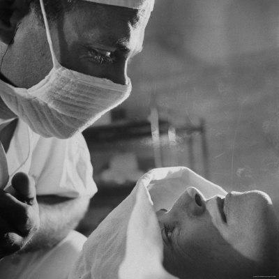 'Anesthesiologist Dr. Vincent Collins Watch over Patient Frances ...