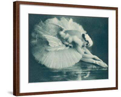 'Anna Pavlova (1881-1931) Russian Ballet Dancer Photographed Here in ...