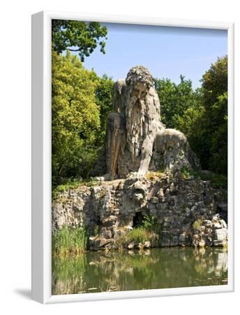 'Apennine Colossus by Giambologna, Il Gigante Dell'Appennino, Villa ...