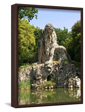 'Apennine Colossus by Giambologna, Il Gigante Dell'Appennino, Villa ...