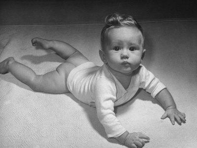 'Baby Carol on Her Belly, Wearing Only a Shirt During the War Shortages ...