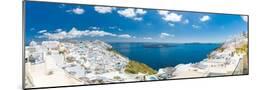 'Beautiful panoramic view of picturesque town in Santorini, caldera and ...