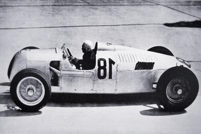 'Bernd Rosemeyer at Speed in a Rear-Engined 1936/37 Type 'C' Auto-Union ...