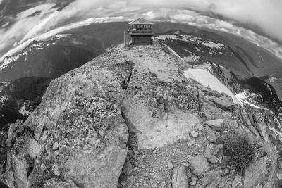 'Black and White Image of the Mt. Freemont Lookout in Mt. Rainier ...