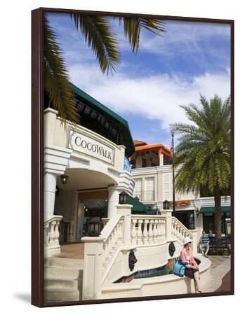 'Cocowalk Shopping Mall in Coconut Grove, Miami, Florida, United States ...