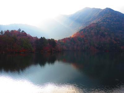 Colorful Autum Leaves at Yuno Lake, Nikko, Japan Photographic Print ...