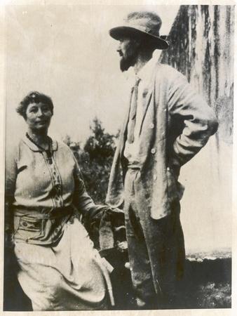 'D H Lawrence English Novelist with His German Wife Frieda ...