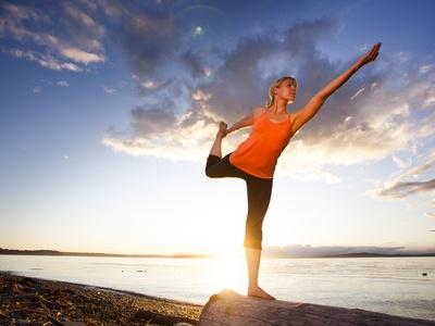 'Dance Pose on the Beach of Lincoln Park, West Seattle, Washington ...