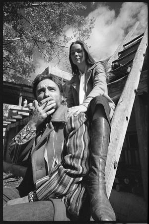 'Dennis Hopper and Wife Michelle Phillips on a Ladder in New Mexico ...