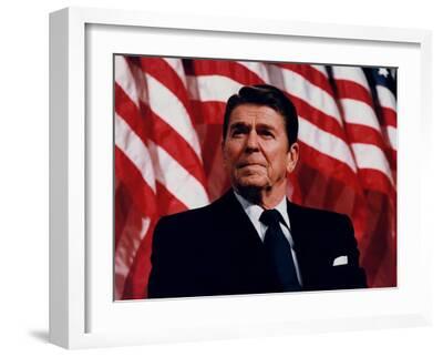 'Digitally Restored Vector Photo of President Ronald Reagan in Front of ...