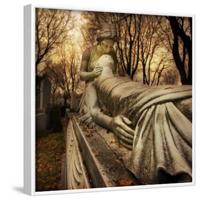 'Enduring Love' Photographic Print - Irene Suchocki | AllPosters.com