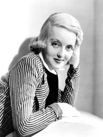 'FASHIONS OF 1934' Photo | AllPosters.com