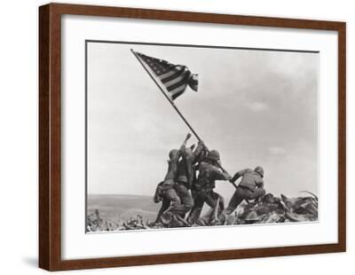 'Flag Raising on Iwo Jima, c.1945' Prints - Joe Rosenthal | AllPosters.com
