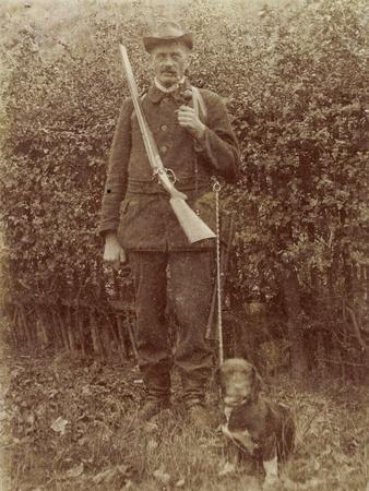 'Foto Jäger Mit Gewehr Und Pfeife, Dackel, Jägerhut' Giclee Print ...
