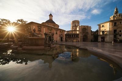 'Fountain Rio Turia on Square of the Virgin Saint Mary, Valencia ...