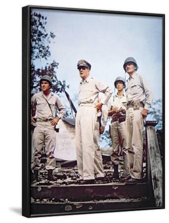 'General Douglas Macarthur Returns to the Philippines with the Us ...