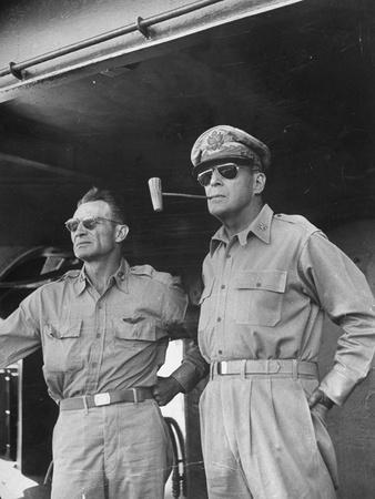 'General Douglas Macarthur Smoking Corncob Pipe During Philippines ...