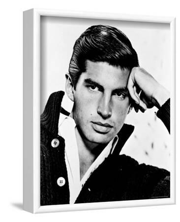 'George Hamilton' Photo | AllPosters.com