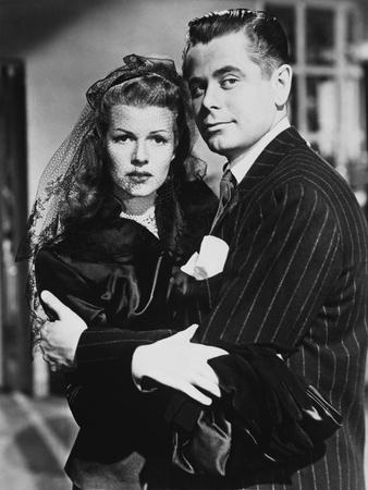 'GILDA, 1946 directed by CHARLES VIDOR Rita Hayworth and Glenn Ford (b ...
