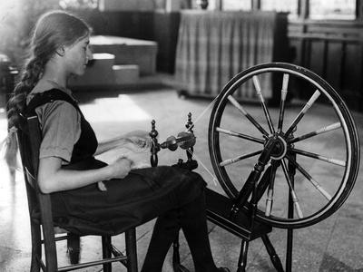 'Girl at a Spinning Wheel' Photographic Print | AllPosters.com