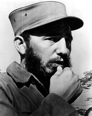 Fidel Castro Posters, Prints, Paintings & Wall Art | AllPosters.com