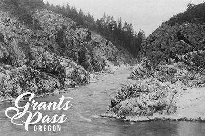 'Grants Pass, Oregon - Hell Gate Canyon on Rogue River - Photography ...