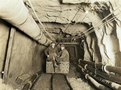 'Great Northern - Cascade Tunnel Construction, 1928' Giclee Print - Lee ...