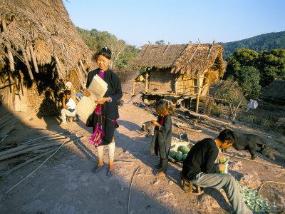 'Hmong Village of Ban Mak Phoun, Between Udomoxai (Udom Xai) and Luang ...