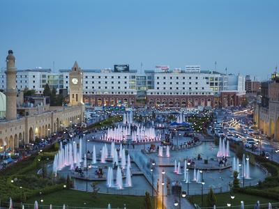 'Iraq, Kurdistan, Erbil, Shar Park (City Center Park) and Qaysari ...
