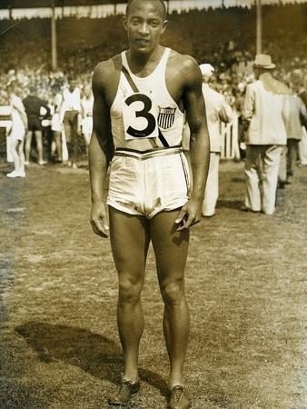 'Jesse Owens at the Berlin Olympics, 1936' Photographic Print ...