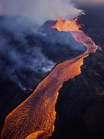'Puu Oo Crater Erupting' Photographic Print - Jim Sugar | AllPosters.com