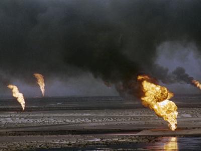 'Kuwait Oil Fire' Photographic Print | AllPosters.com