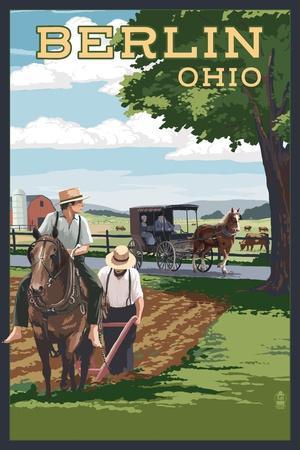 'Berlin, Ohio - Amish Farmers and Buggy - Lantern Press Poster' Posters ...