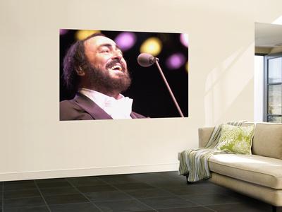 'Luciano Pavarotti' Posters | AllPosters.com