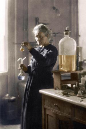 'Marie Curie in her laboratory, 1925 (colourized photo)' Photographic ...
