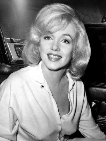 'Marilyn Monroe, leaving Columbia-Presbyterian Hospital, New York, March 5, 1961' Photo ...