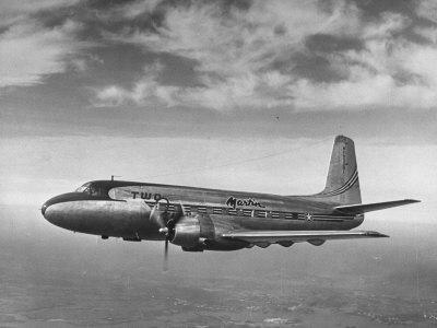 'Martin 202 Airplane in Flight' Photographic Print | AllPosters.com