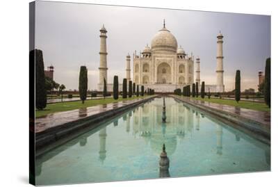'Mirrored Grandeur' Stretched Canvas Print - Andrew Geiger | AllPosters.com