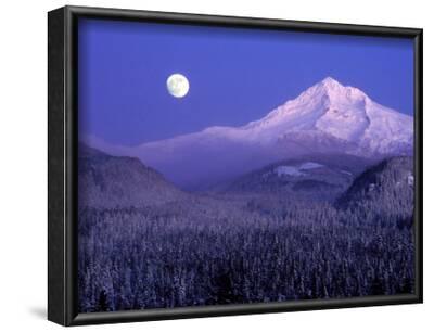 'Moon Rises Over Mt. Hood, Oregon Cascades, USA' Photographic Print ...
