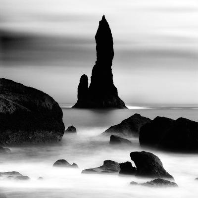 'Ocean Pinnacle' Giclee Print - Lee Frost | AllPosters.com