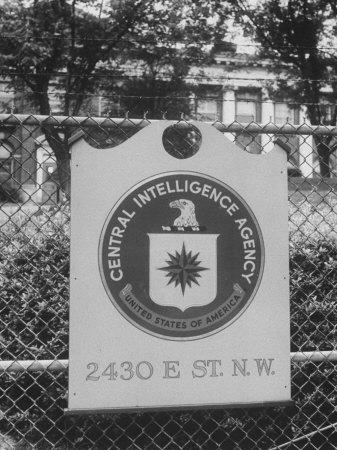 'Old CIA Building' Photographic Print - Ed Clark | AllPosters.com