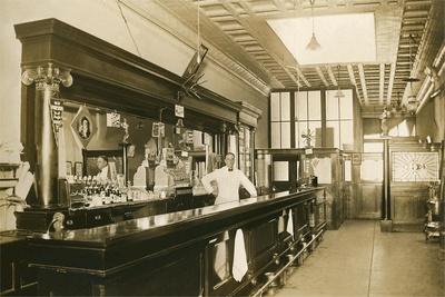 'Old-Fashioned Saloon' Prints | AllPosters.com