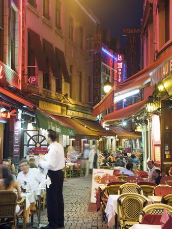 'Outdoor Dining in Narrow Street of Restaurants, Brussels, Belgium ...