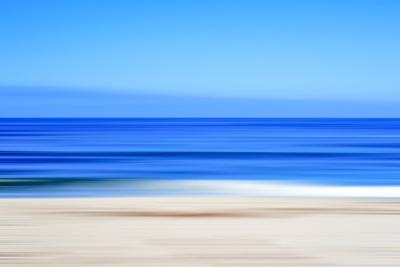 'Pacific Ocean Blue' Giclee Print - Joseph S Giacalone | AllPosters.com