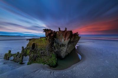 'Shipwrecked' Giclee Print - Peter Krocka | AllPosters.com